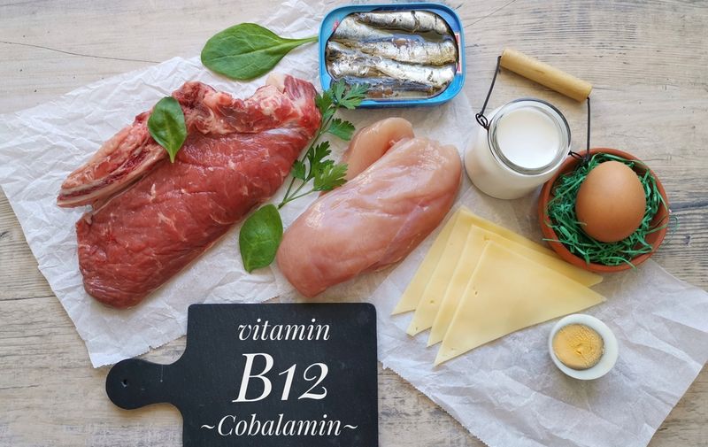 Bolesti povezane s nedostatkom vitamina B12: Kako ih prepoznati ...