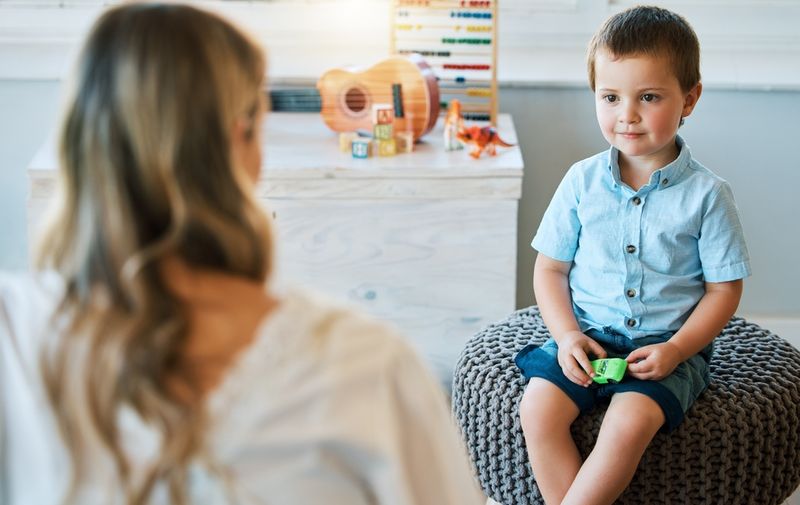 Autizam: Kako ga prepoznati u ranoj dobi i najčešći simptomi? | Telegram.hr