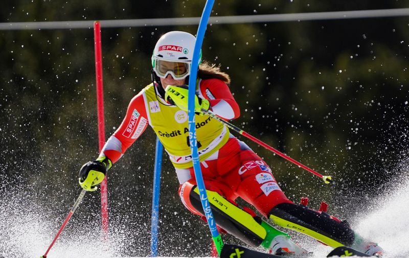 Leona Popović sjajno je odradila prvu vožnju zadnjeg slaloma sezone ...