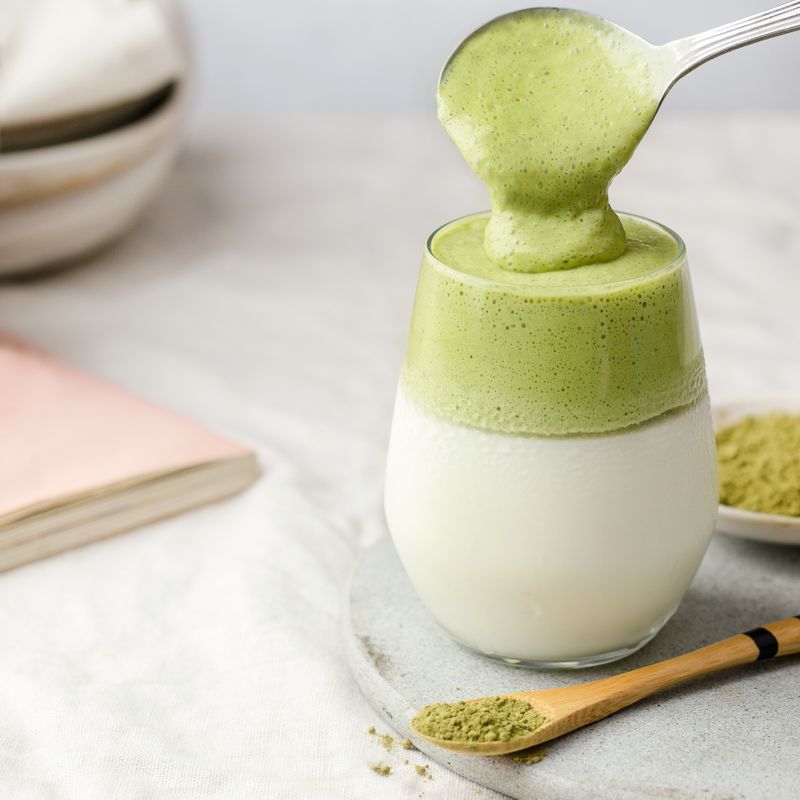 Što je matcha prah i kako ga smutiti u najfiniji matcha latte | Super1.hr