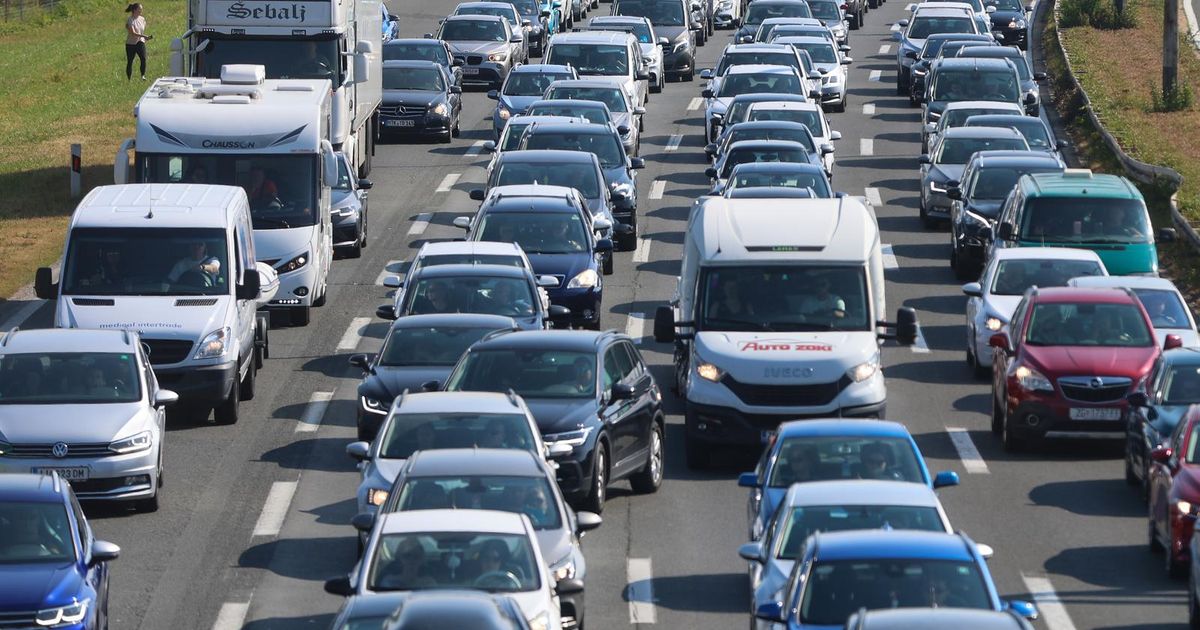 Završava produženi vikend, HAK najavljuje kaos na autocestama | Telegram.hr