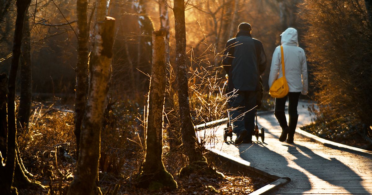 Ako zamijenite samo jedan sat sjedenja hodanjem smanjit ćete rizik ...