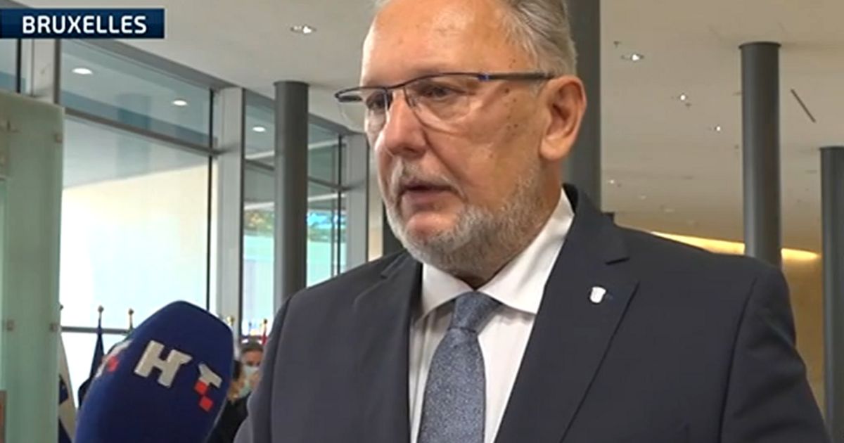 Božinović, konačno: 'Policajci su tukli migrante' | Telegram.hr