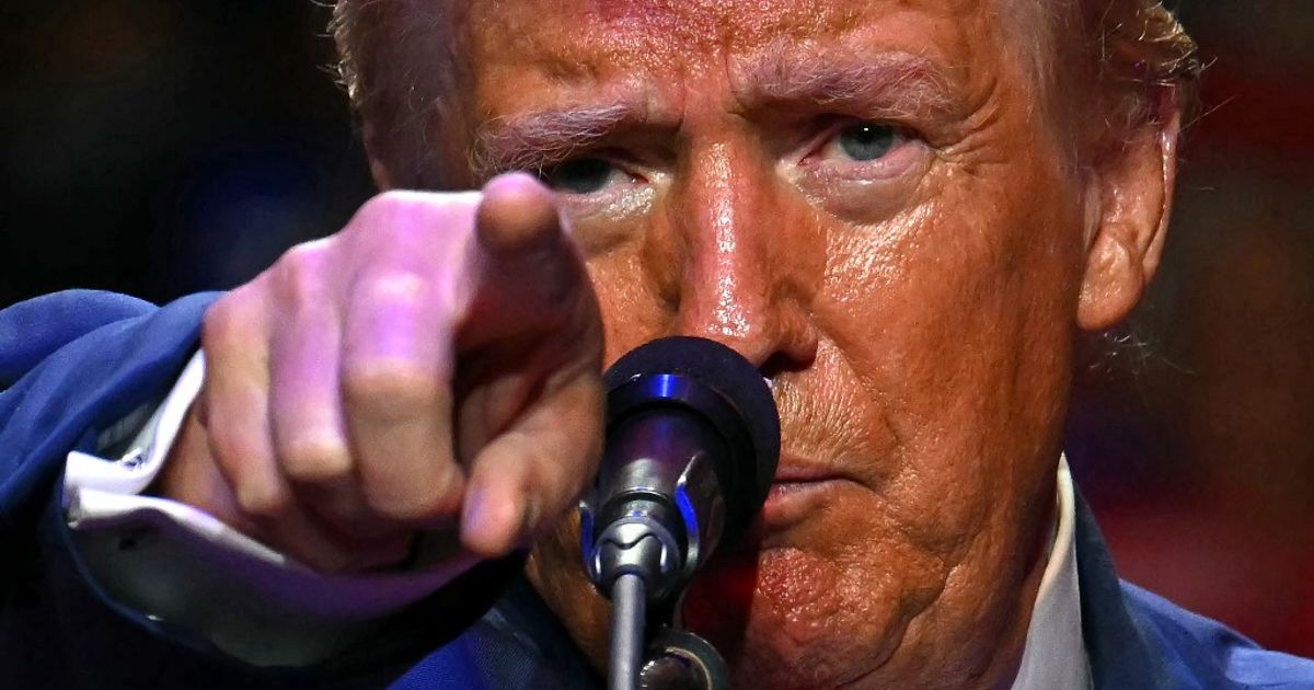 Stručnjaci kažu da satovi koje Trump reklamira nisu baš švicarski ...