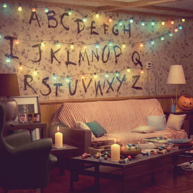 IKEA ima cool projekt. Reinterpretirali su kultne sobe iz serija ...