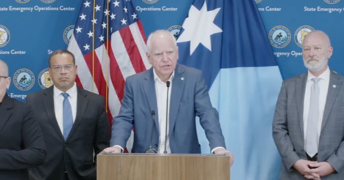 Tim Walz kritizirao Trumpa nakon ubojstva Prettija: 'Koji je sada plan?' | Telegram.hr