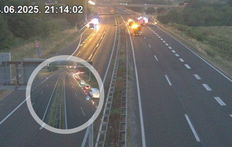 A4: U sudaru dvaju auta, kombija i motocikla poginula osoba | Telegram.hr