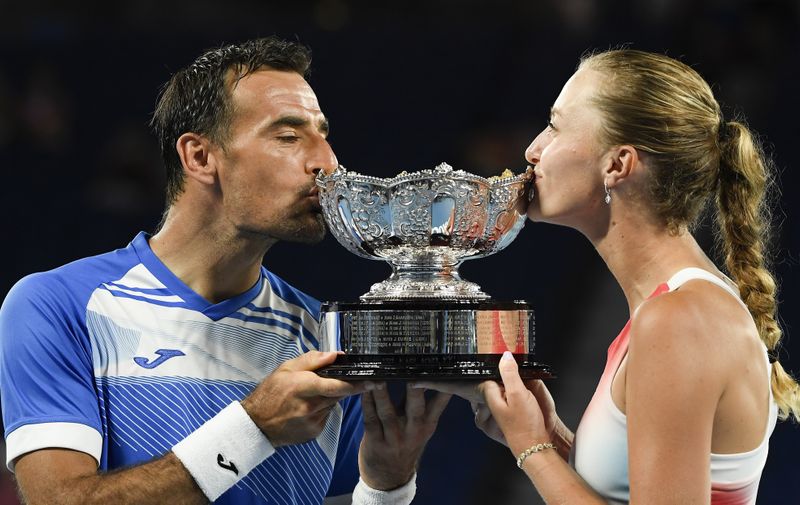Dodig i Mladenović osvojili su Australian Open u mješovitim parovima ...