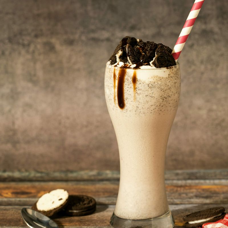 Oreo milkshake: Recept od 3 sastojka idealan za sve prilike | Super1.hr