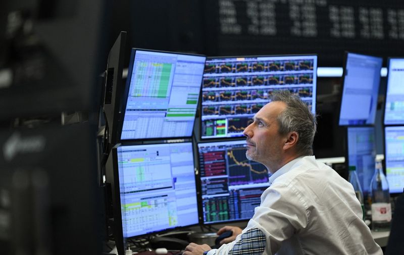 Svjetske burze na rekordnim razinama, čeka se smanjenja kamata Feda ...