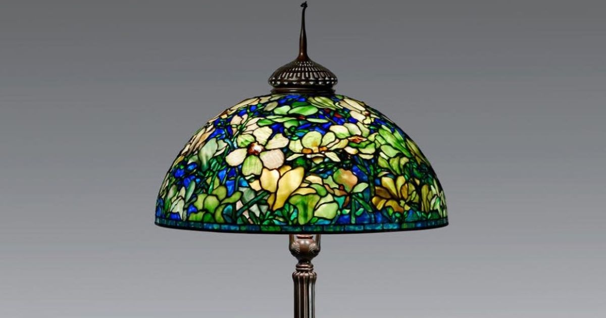 Tiffany lampa s motivom magnolije prodana za 4,4 milijuna dolara ...
