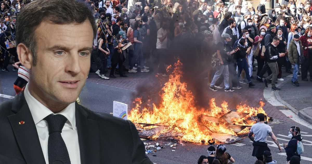 Macron hoda po rubu, sad ga i arhitekt njegove omražene reforme ...