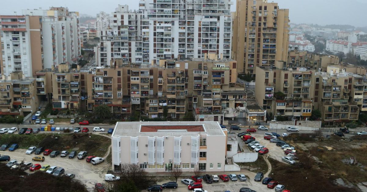 Svi su zgroženi snimkom od 18 sekundi koja kruži internetom. Mala djeca ... Svi su zgroženi snimkom od 18 sekundi koja kruži internetom. Mala djeca ...
