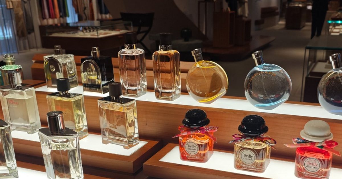 Tinejdžer je u više trgovina u centru Zagreba krao parfeme | Telegram.hr