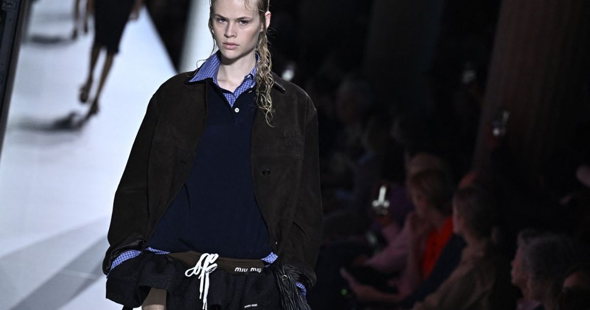 U novoj Miu Miu kolekciji struk je još niži, a suknje još kraće. Pogledajte reviju | Super1.hr