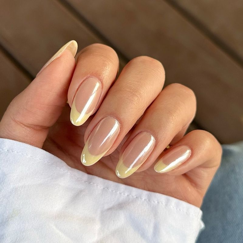 U trendu je žuta francuska manikura. Imamo ideju kako je nositi | Super1.hr
