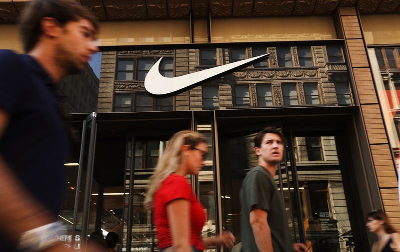 Federalna agencija istražuje Nike jer ne zapošljava dovoljno bijelaca ...