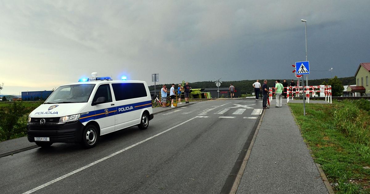 Vlak naletio na automobil u Novom Zagrebu, jedna osoba ozlijeđena | Telegram.hr