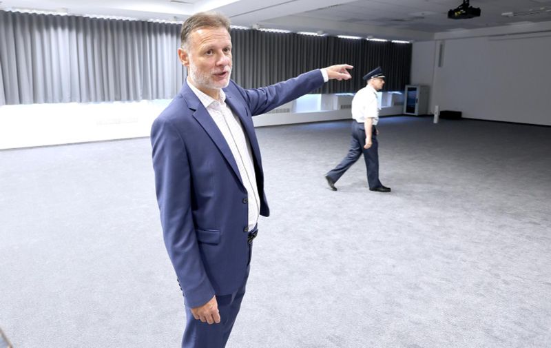 Foto. Ovo je prostor u kojemu će sljedećih par godina zasjedati Sabor ... Foto. Ovo je prostor u kojemu će sljedećih par godina zasjedati Sabor ...