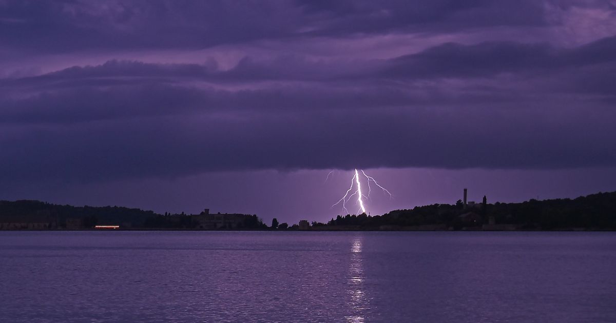 Ovo nevrijeme stvarno nije bilo zezancija, jučer je na moru odrađeno 50 ...