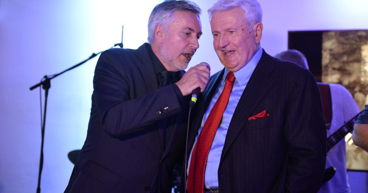 Snimka na kojoj Todorić i Škoro pjevaju Sude mi postala hit | Telegram.hr