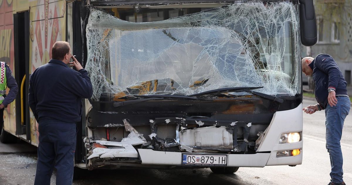 Sudar dva autobusa u Osijeku. Ozlijeđeno 20 osoba | Telegram.hr