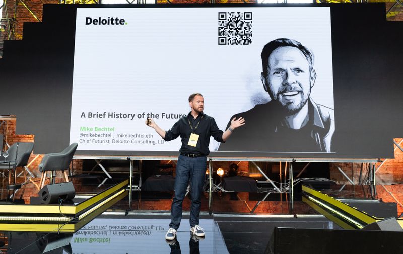 Futurolog Mike Bechtel otkriva hoćemo li postati kiborzi i imati čipove ...