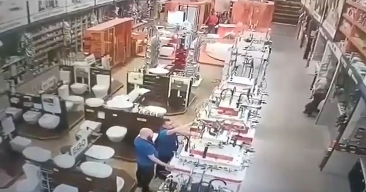 Narastao broj mrtvih u ruskom raketiranju šoping centra u Harkivu | Telegram.hr