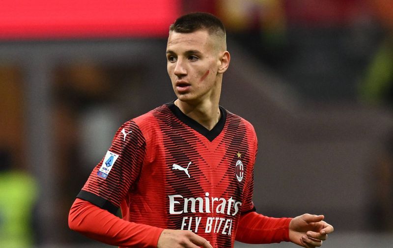 Milan je nakon 49 dana konačno slavio u ligi, no glavna priča je debi ...
