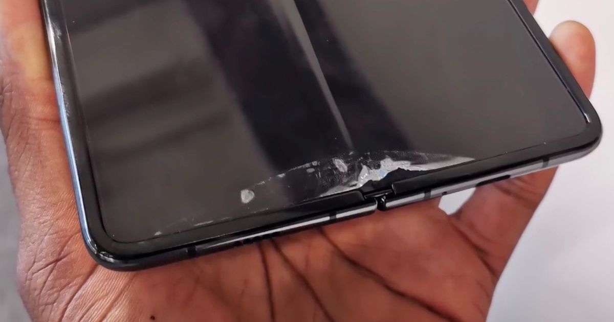 Ozbiljna sramota za Samsung. U zadnji čas odgodili Galaxy Fold s ...